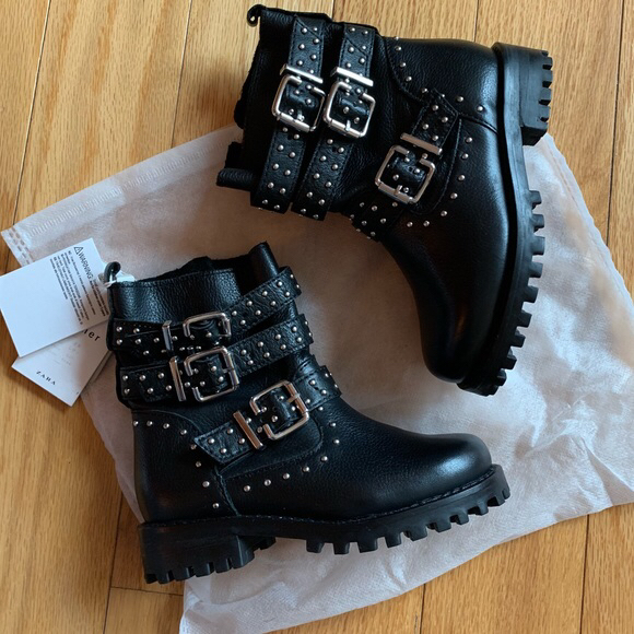 Everything Kids Party on Poshmark